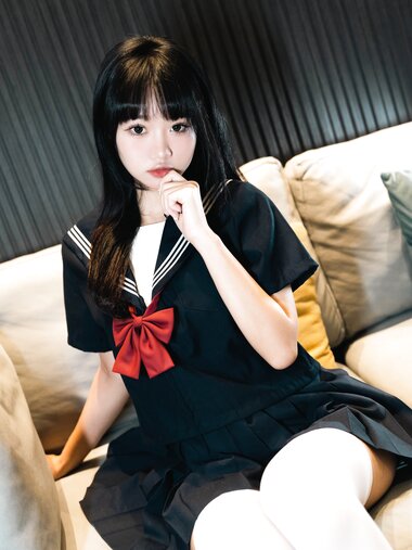 [Cosplay] 柒柒要乖哦 白丝死库水 [140P-1.11GB] | Xasiat