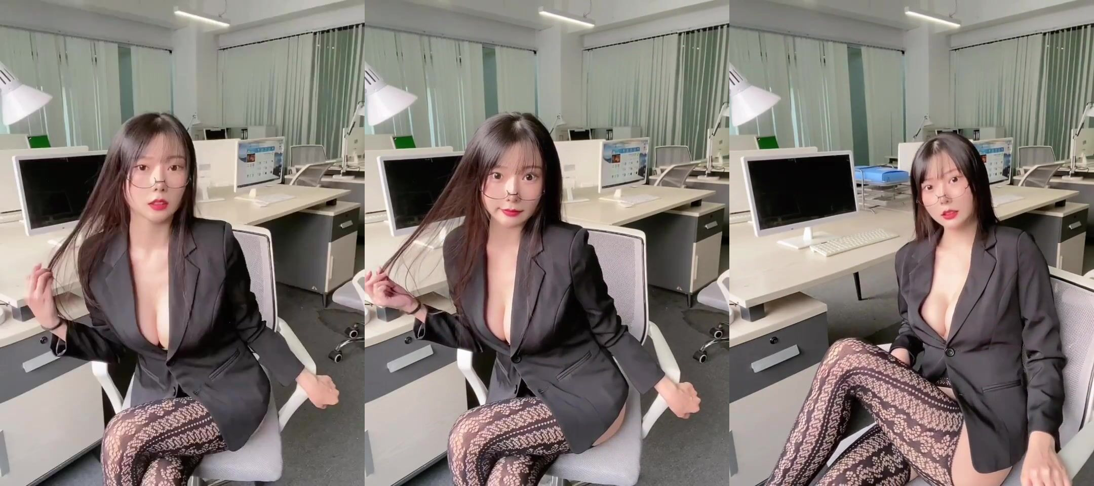 香草喵露露 - NO.023 黑色西装 [62P2V-1.26GB] | Xasiat